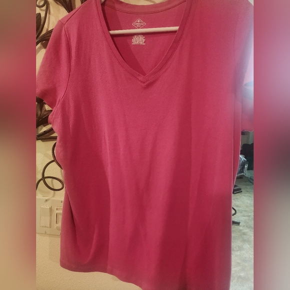 St. John's Bay | Tops | St Johns Bay Tee Xl | Poshmark